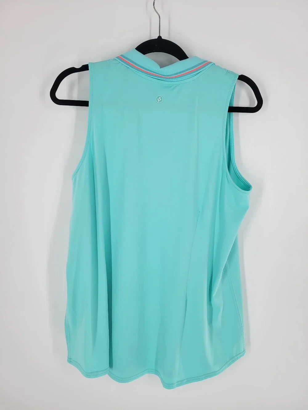 Jofit | Tops | Jofit Aqua Tank With Hot Coral Trim And Floral Side ...